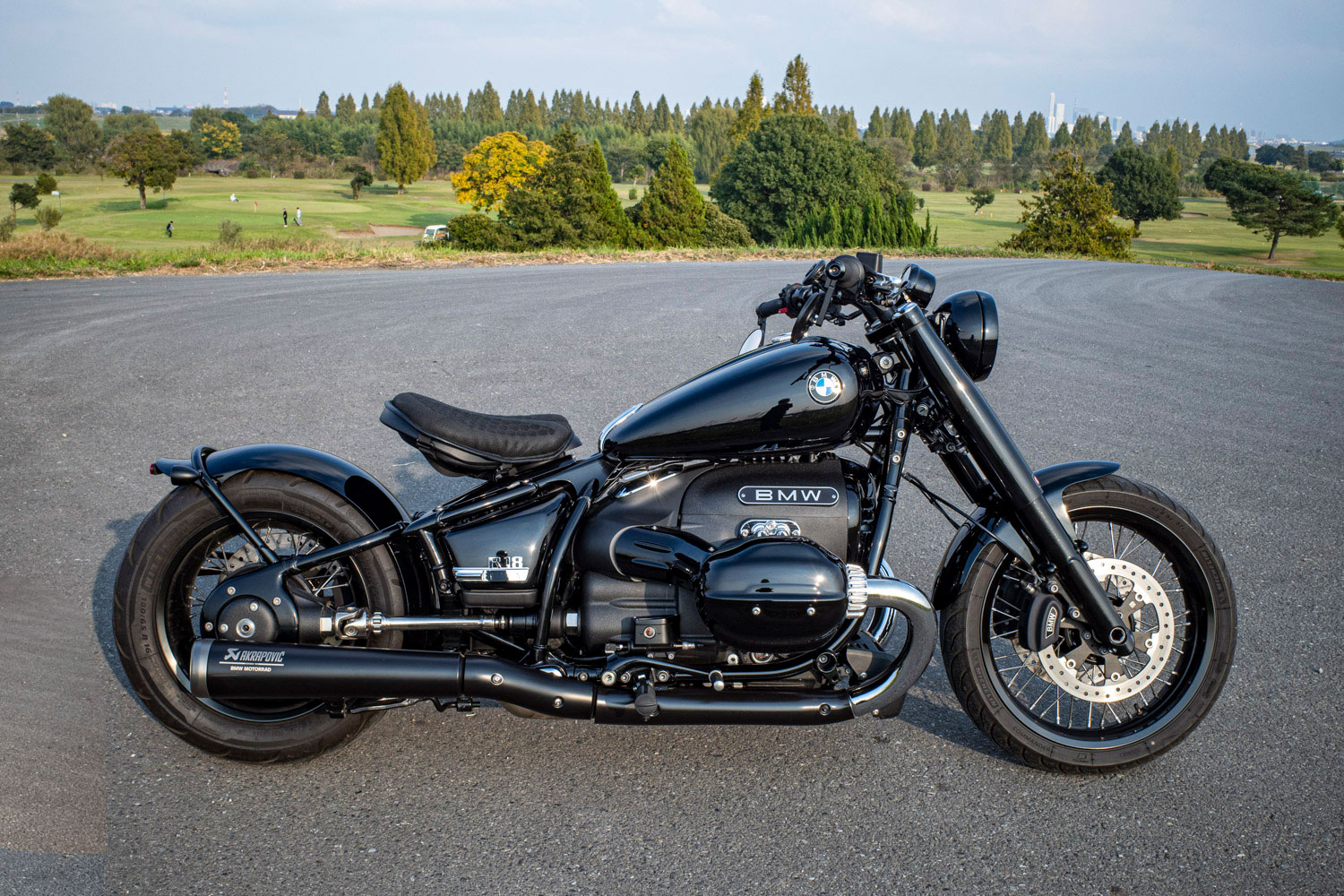 BMW R18 Roctane 試乗記 – 土と雪と